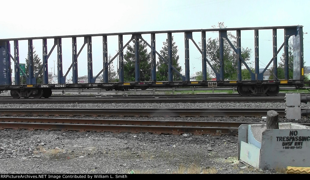 NB Manifest Frt entering Balmer Yard from South lead tracks-77